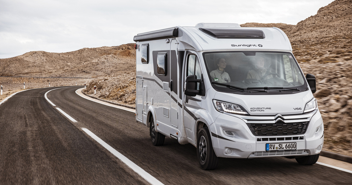 Sunlight V 66 2024 camper huren | Booij Campers